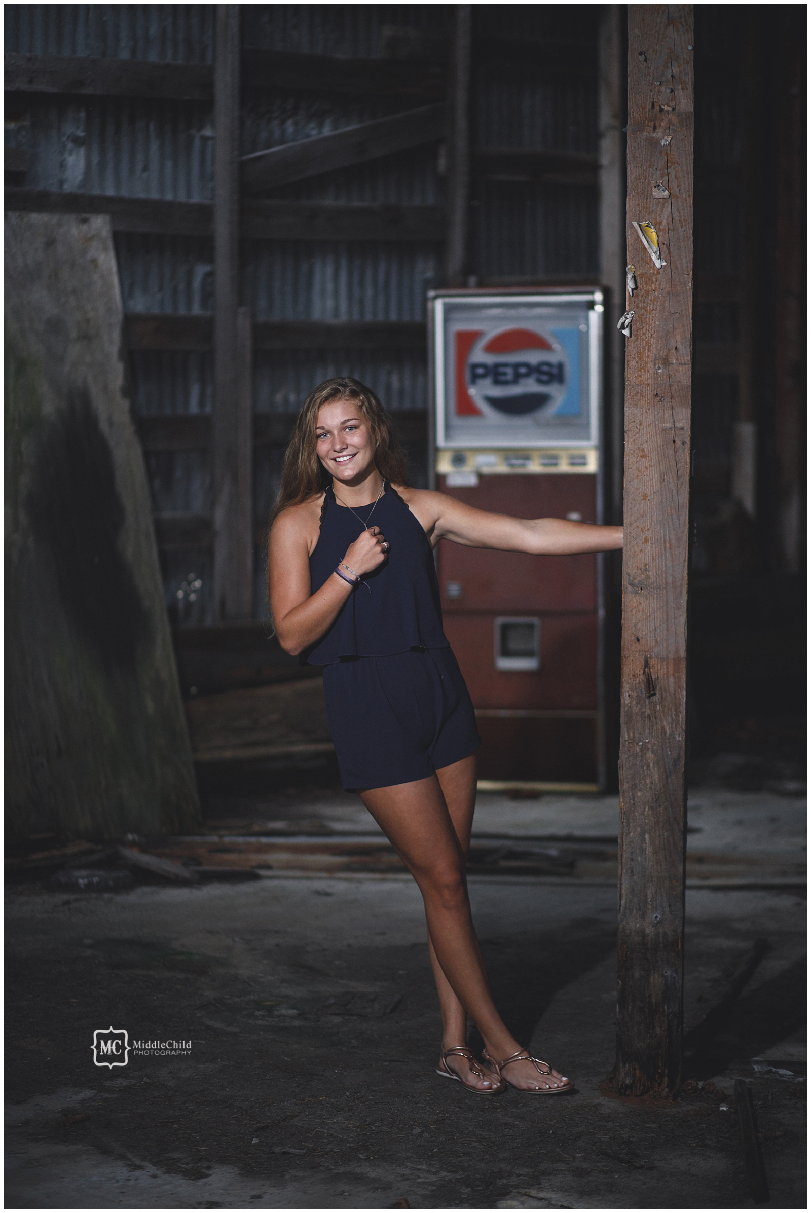 Senior Portraits – Anika from Myrtle Beach | middle child photograpy
